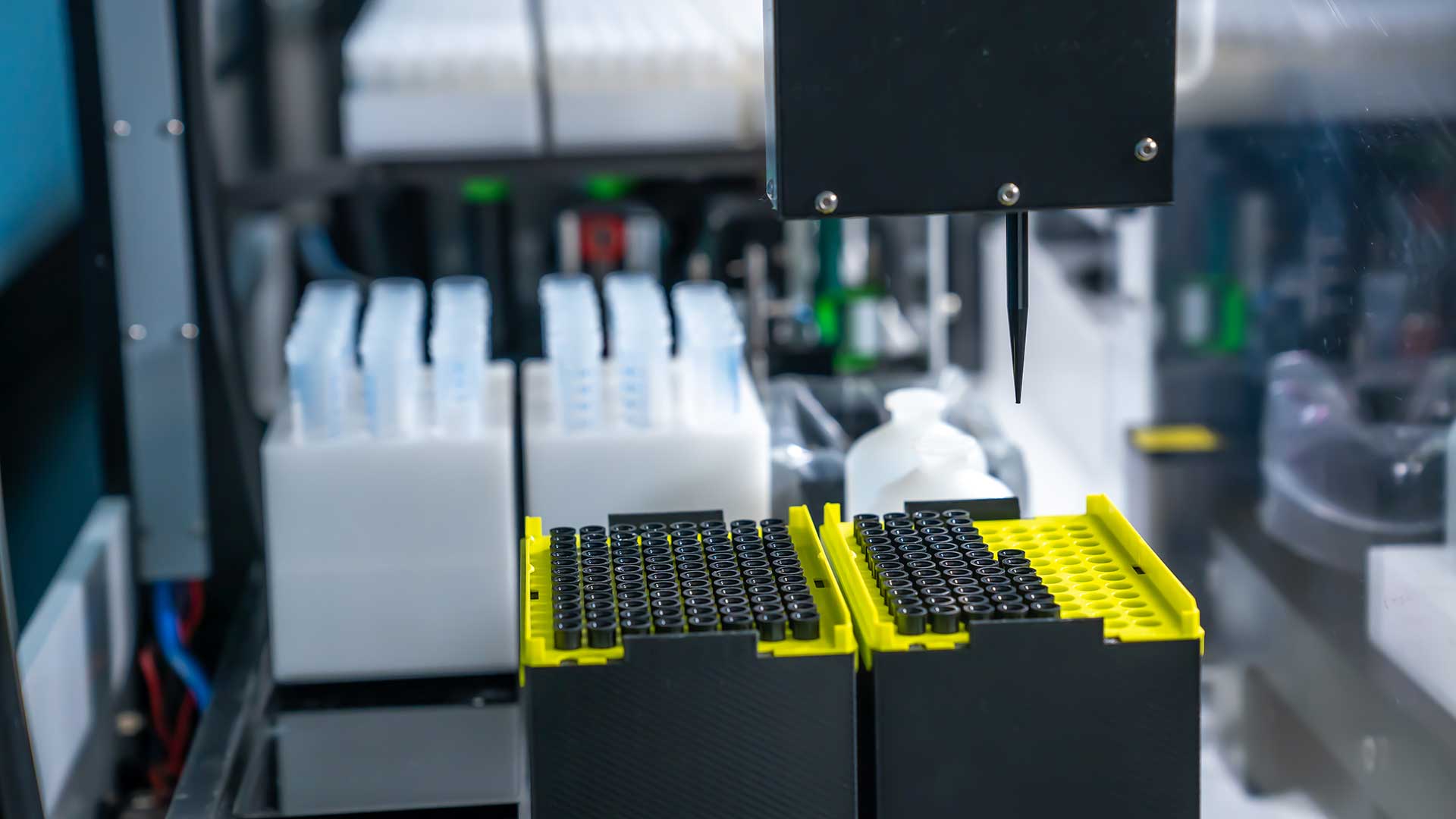 Discover the Scinomix AQ Aliquoting System for Lab Efficiency